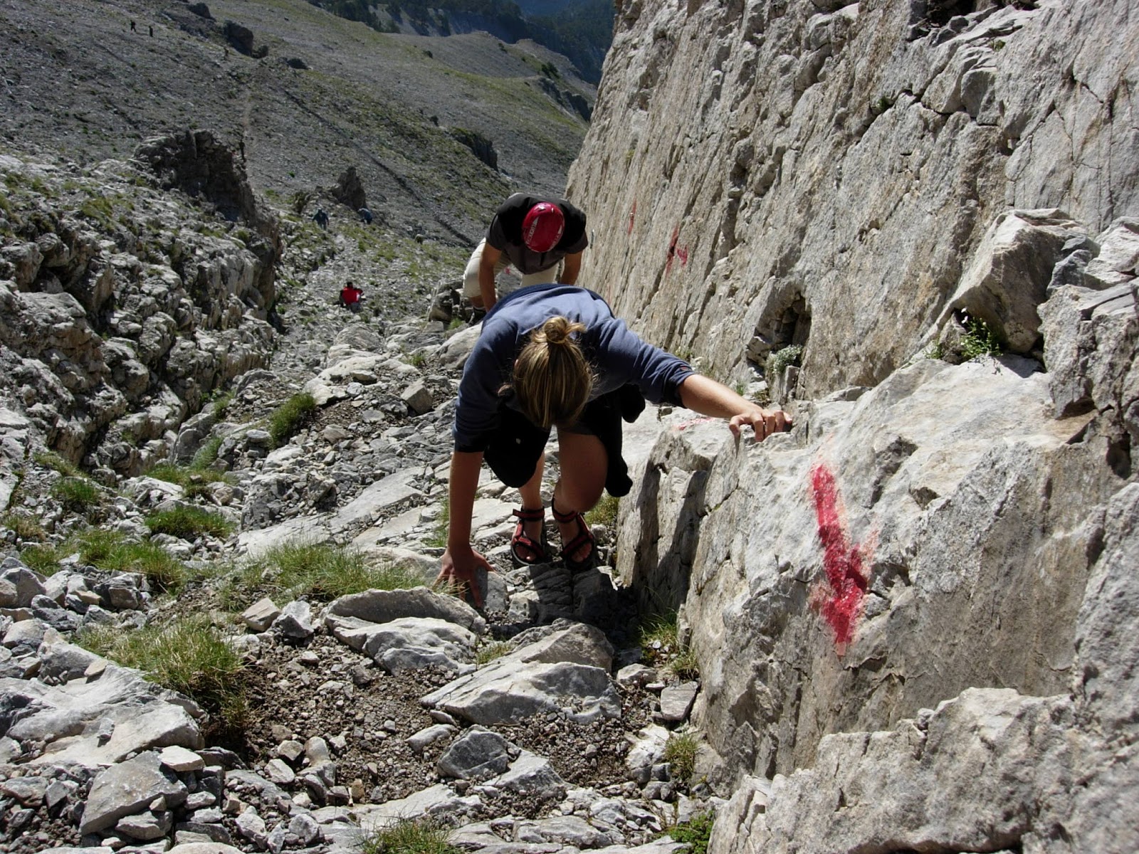 ELIAS TSIKAS - ΟΡΕΙΒΑΤΙΚΟ ΗΜΕΡΟΛΟΓΙΟ: Mount Olympus 2919m - Greece 2006