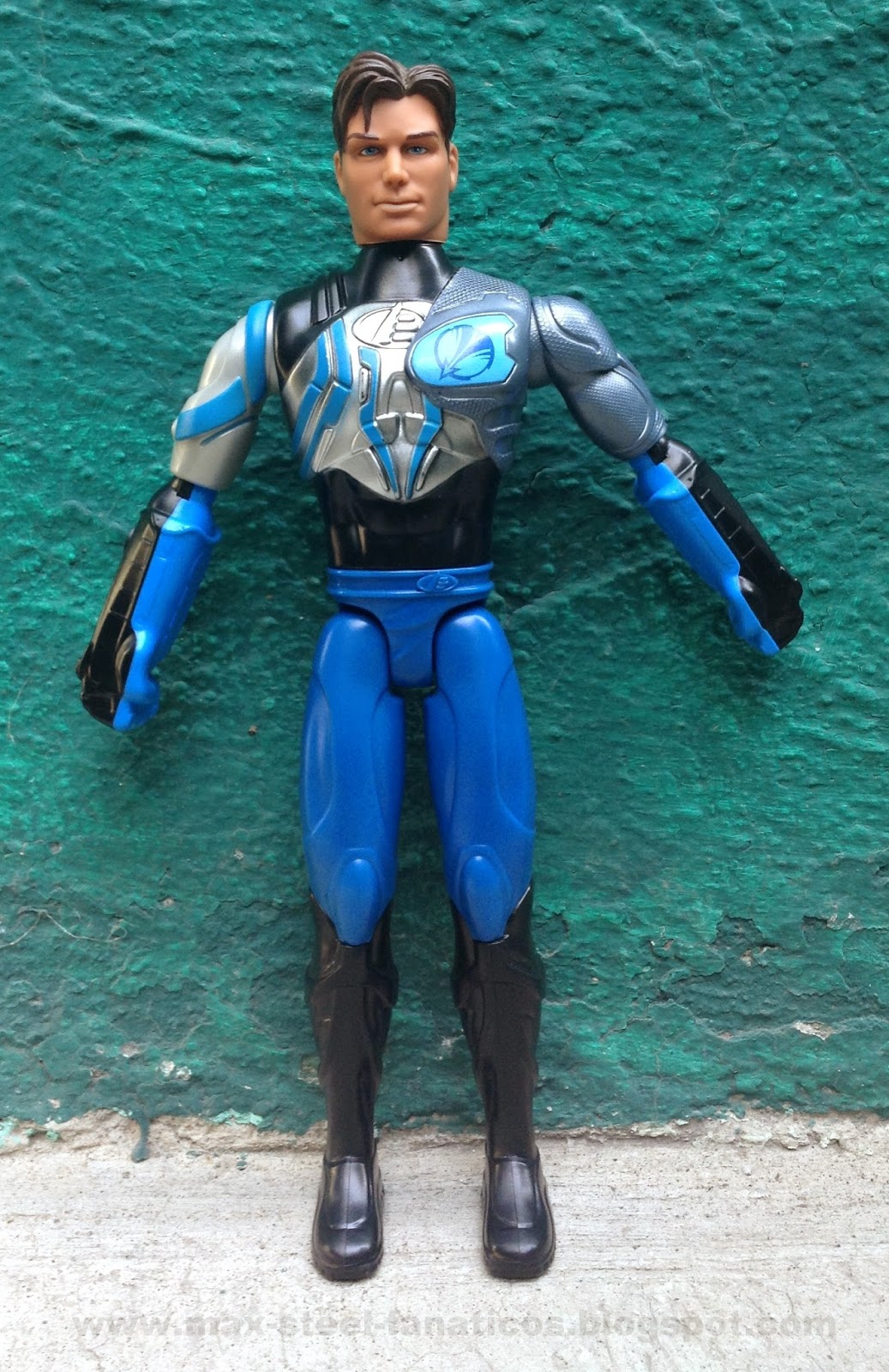 Max Steel Fanáticos: Max Steel Reviews: Parte 3