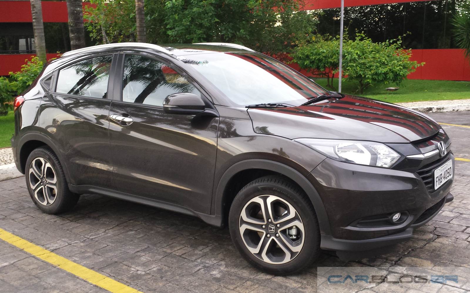 Honda HR-V supera EcoSport e Duster juntos na 1ª semana