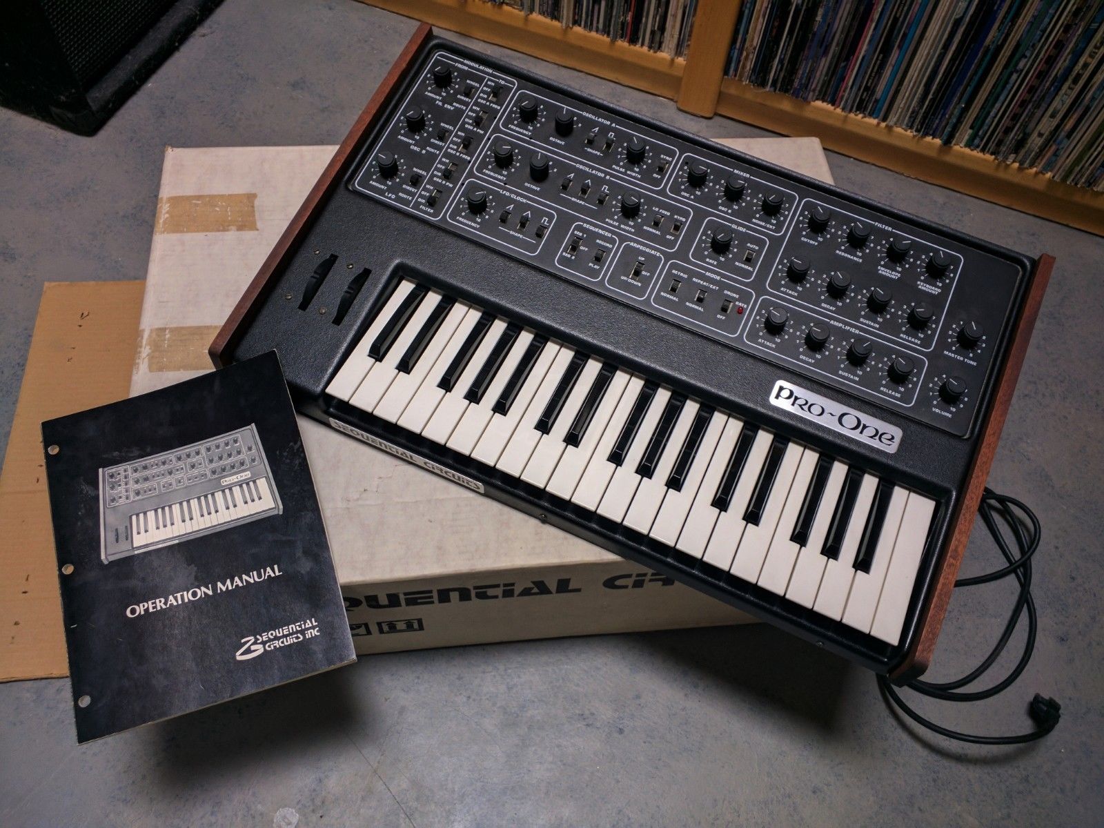 MATRIXSYNTH: Sequential Circuits Pro One Keyboard Synthesizer w ...