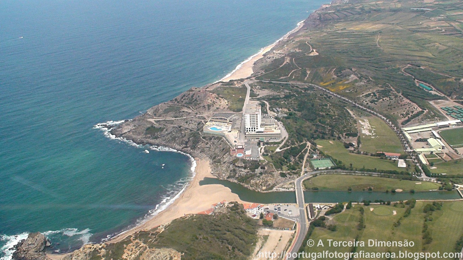 A Terceira Dimensão: Praia de Porto Novo