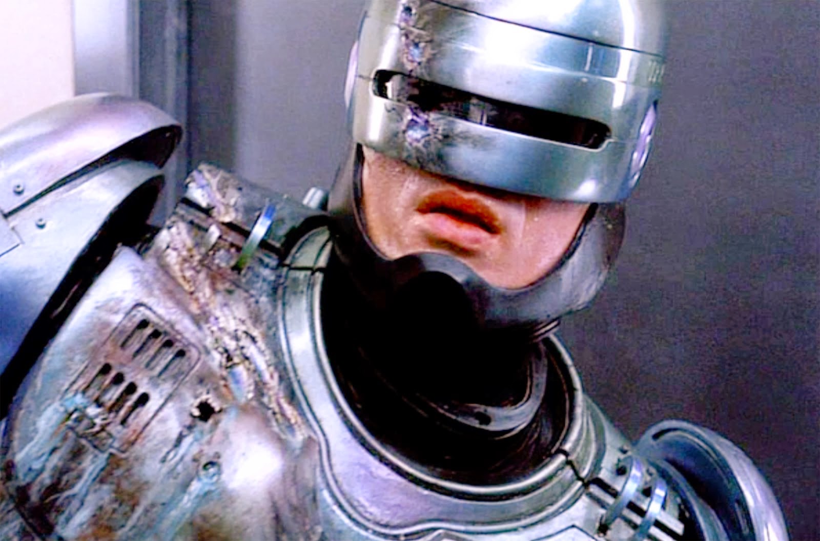 toyhaven: What color was RoboCop in the original 1987 film? Let's take ...