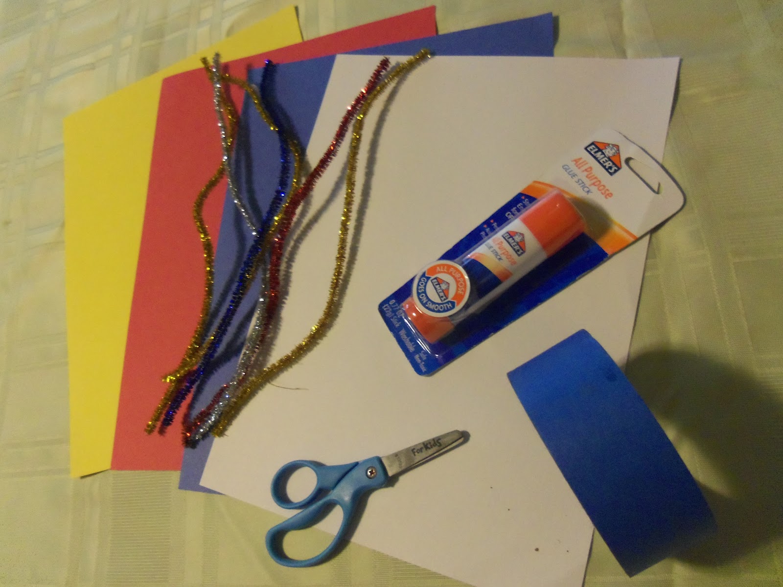 DIY 4th of July Firecracker Kids Hat Craft