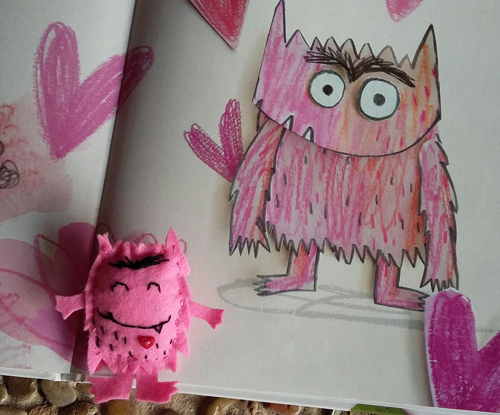 Sweet Patch: EL MONSTRUO DE COLORES