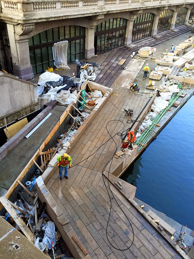 ArchitectureChicago PLUS: The Construction of Chicago's New Riverwalk ...