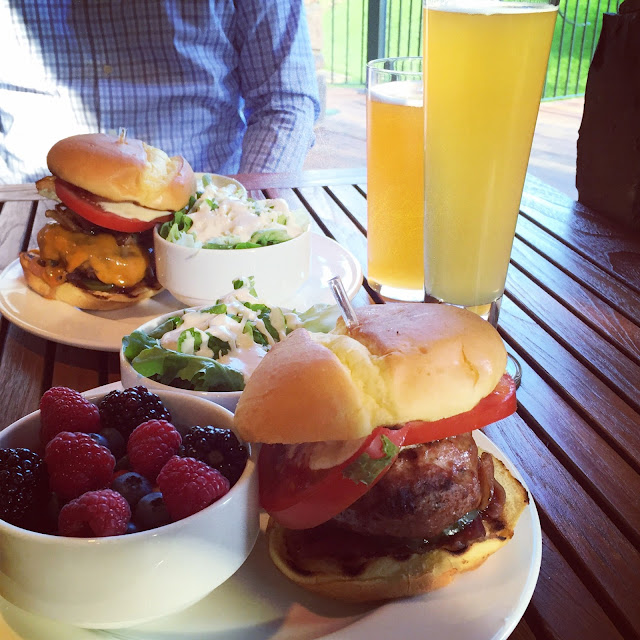 Azuridge Estate Hotel | Burgers & Beers Gazebo Style