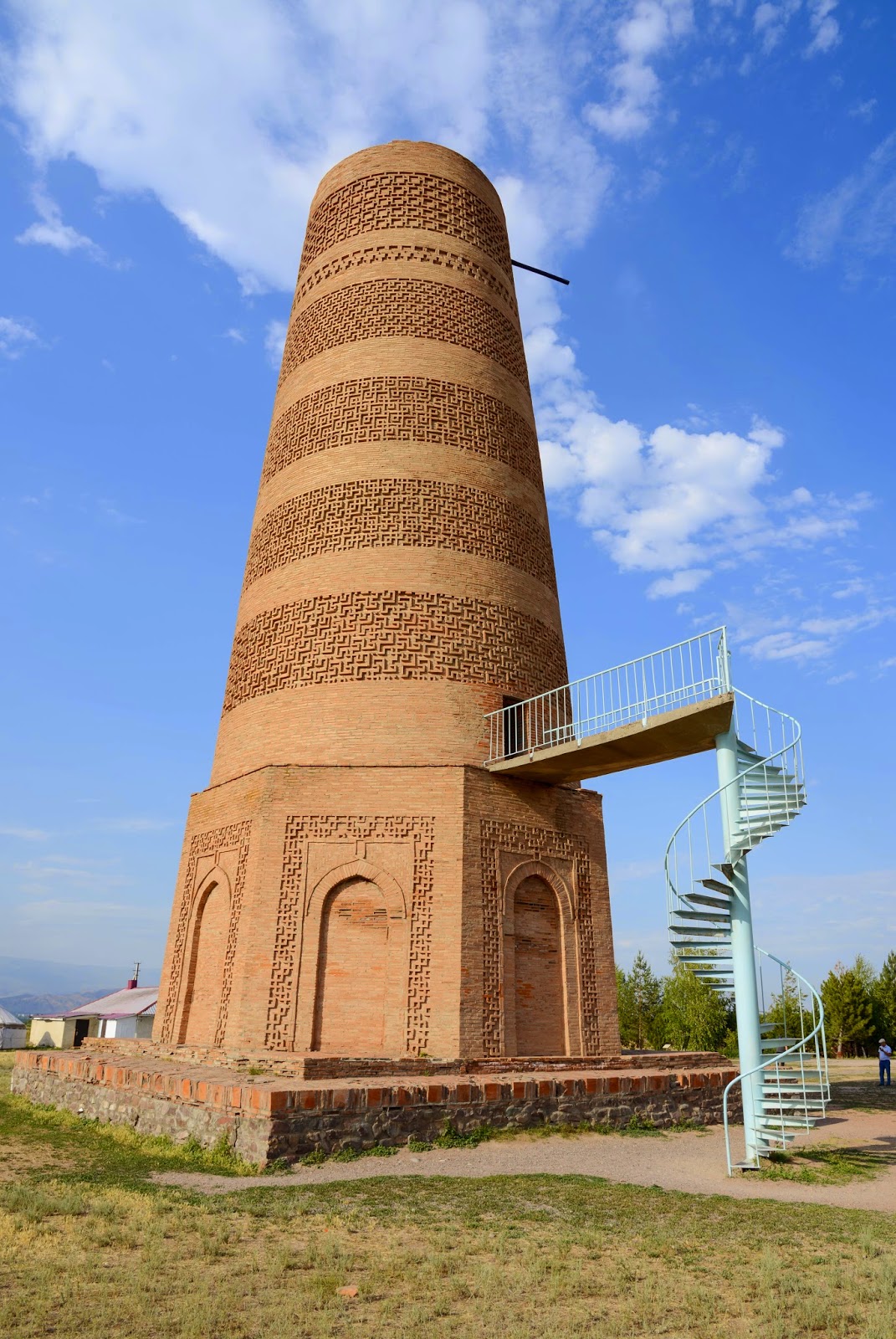 旅行日記: Day4 比斯凱克-托克瑪克(Tokmok)-柯奇克爾(Kochkor)