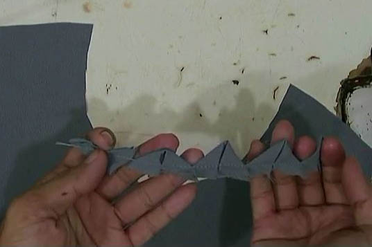 tutorial menjahit blouse model leher bundar membentuk bunga matahari