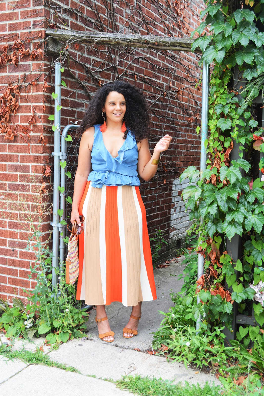 Curlybyrdie Chirps: Colorful Vibes - Mild Style