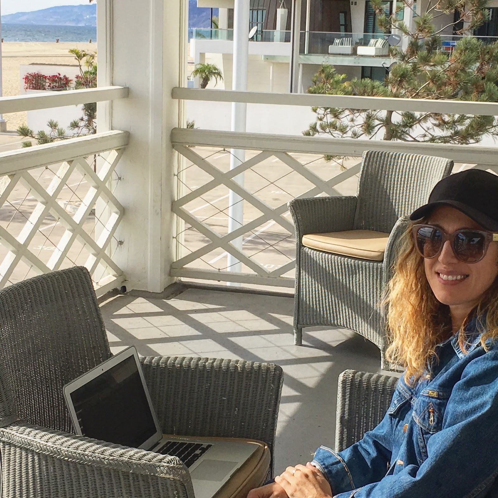 Annenberg Beach House Artist in Residence: 2017