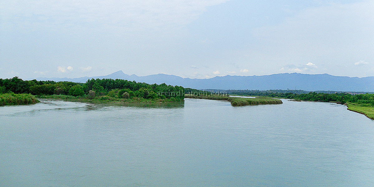 Beautiful View of Satluj River Emerging from Hills Near Nurpur Bedi