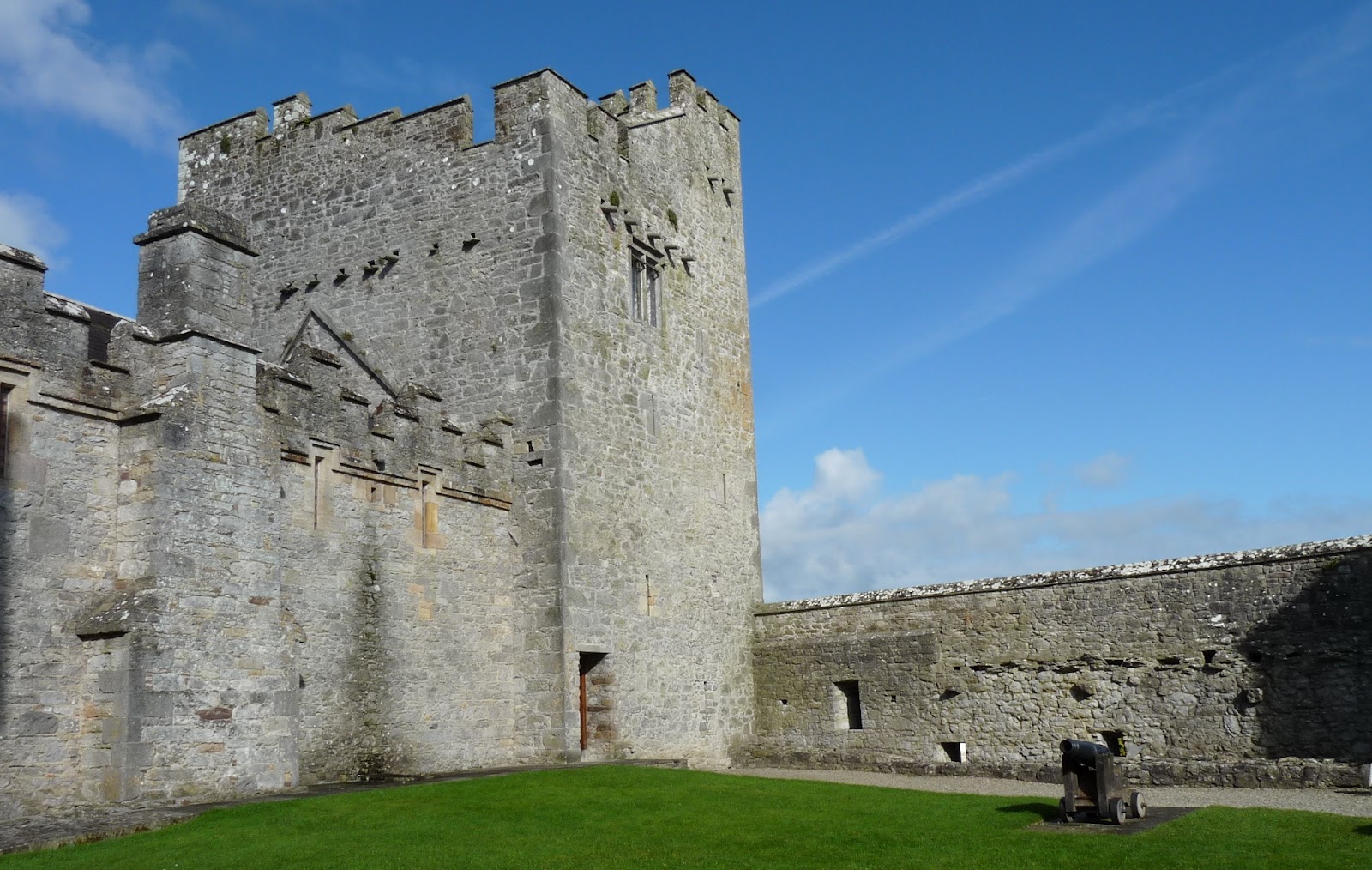 Ireland 2012: Waterford, Cahir Castle, Kilkenny