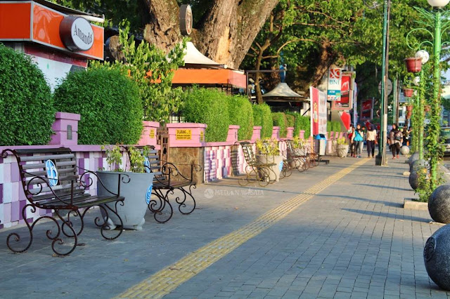 Wajah Baru Pedestrian Merdeka Walk dan Lapangan Merdeka Medan - Medan ...