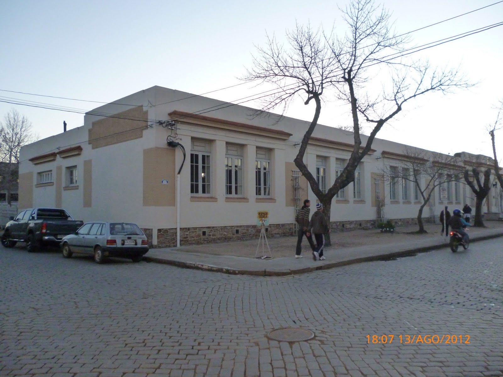 Estoy En Primer AÑo Nuestra Escuela Artigas A TravÉs Del Tiempo