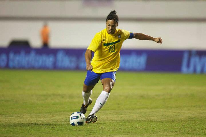 ronaldinho brazil new pics2011