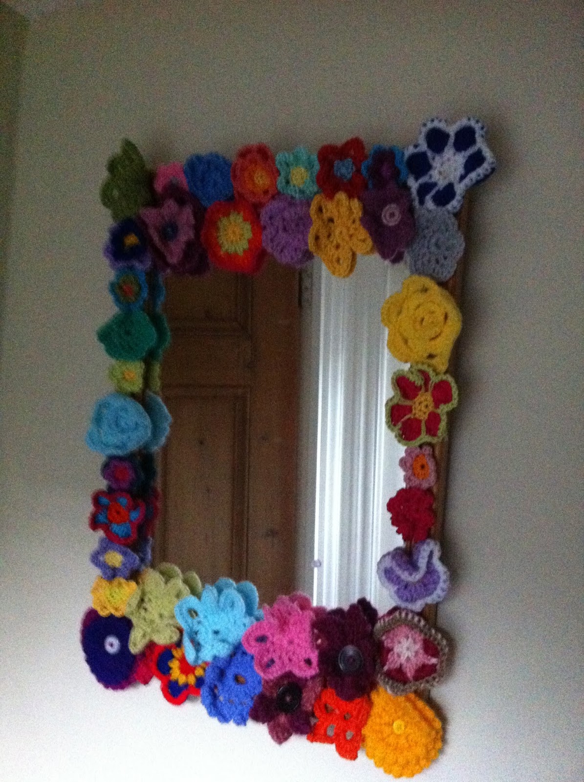 Get Hooked on Crochet: Day 246 - Transforming a boring mirror frame ...