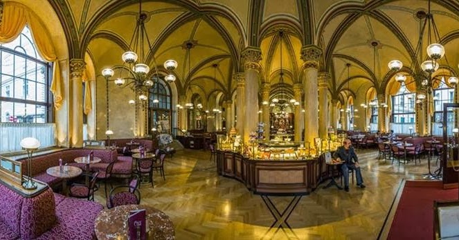 Travel Tips: Cafe Central, ένα από τα ωραιότερα καφέ του κόσμου!