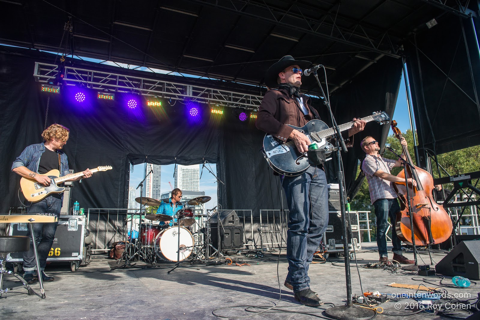 one in ten words: TURF 2016: Fort York Day 3: Corb Lund - Concert Pictures