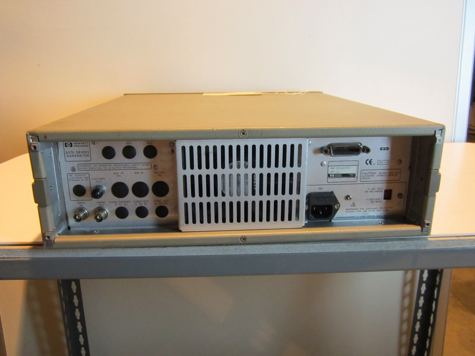 HP 83712B Synthesized CW Generator 10MHzto 20GHz (TMU079) - Panatron Inc.
