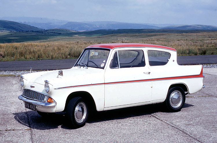 Drive Madness: Ford Anglia