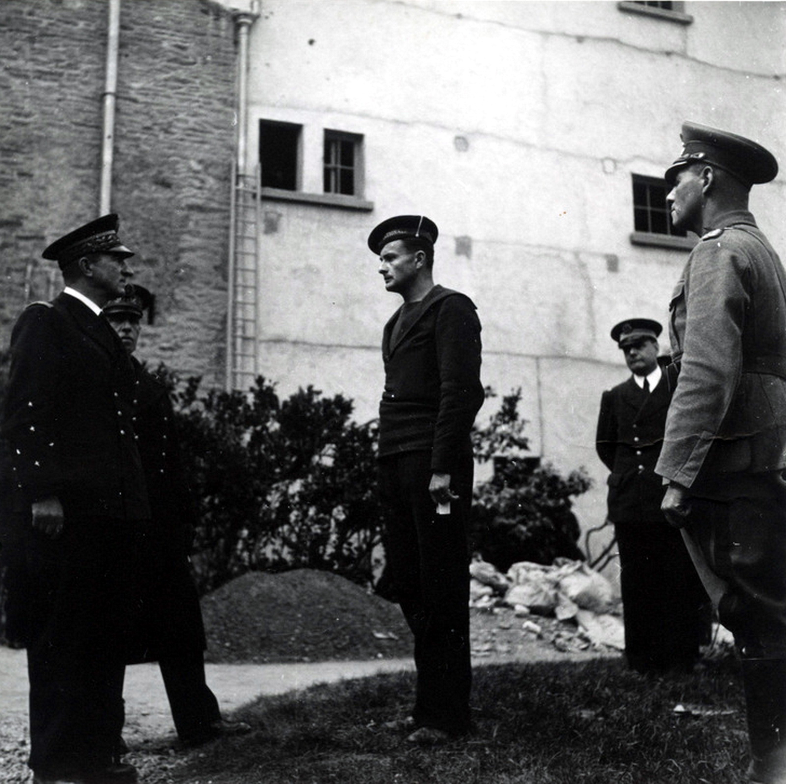 NAZI JERMAN: Foto Erwin Rommel Sebagai Komandan 7. Panzer-Division