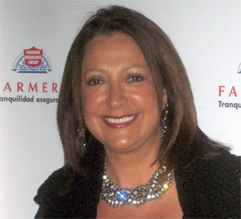 The American Latina: Farmers® Insurance and HOPE honor Latina entrepreneur