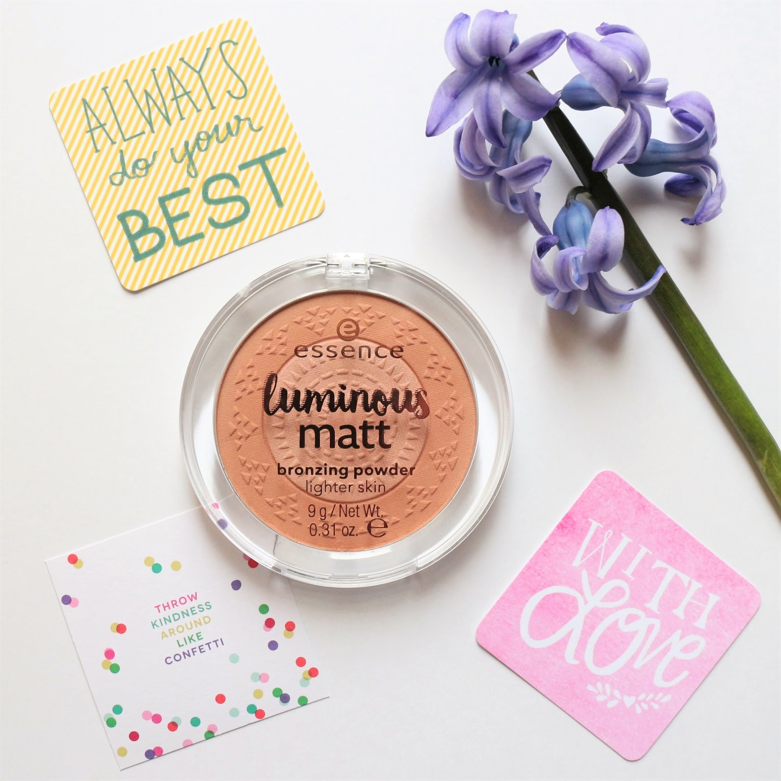 essence Luminous Matt Bronzing Powder | MaquiLab