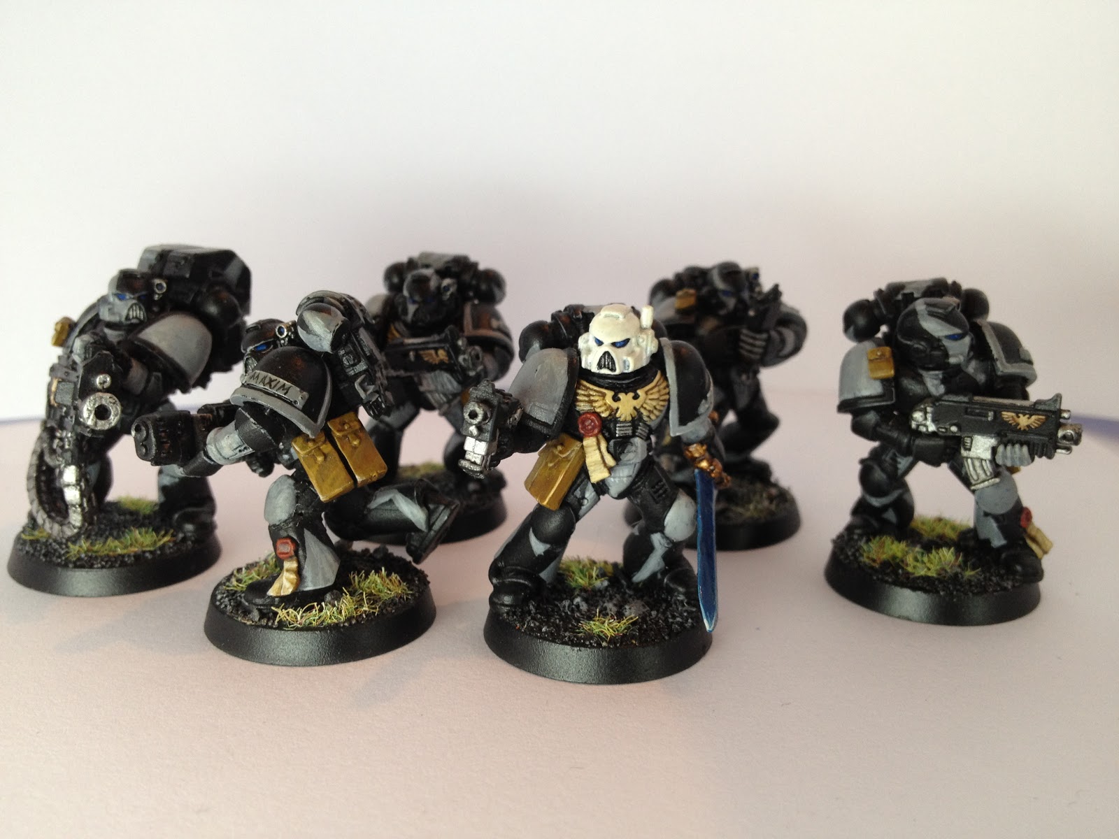 'till you see the whites of their eyes... 4th Praetorian Mechanised ...