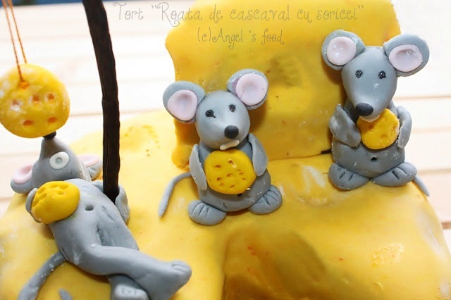 Angel's food: Tort ''Roata de cascaval cu soricei''