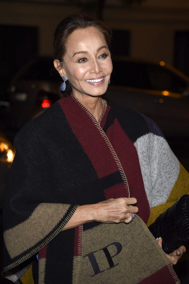 DONDE CADA PIEZA ES ÚNICA: ISABEL PREYSLER Y SU STREET STYLE ...