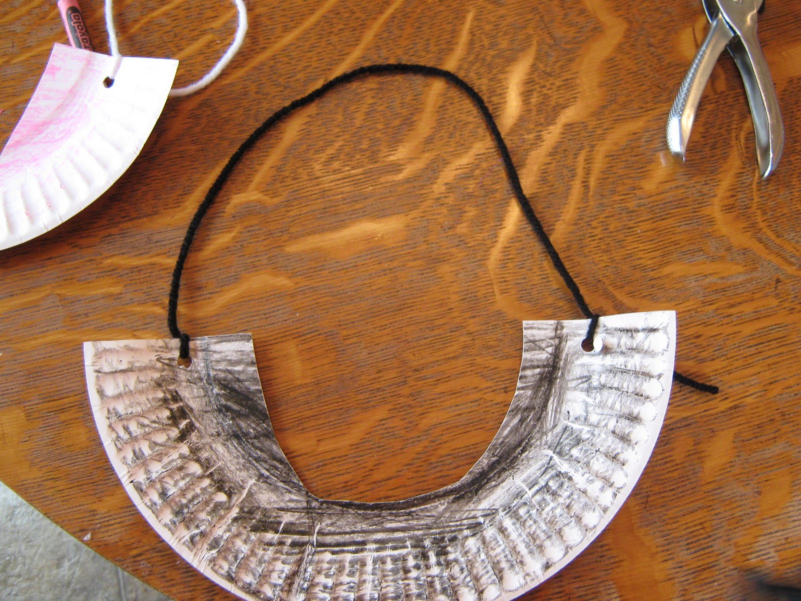 Almost Unschoolers: President's Day Paper Plate Beards