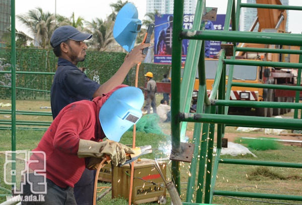Work on the tallest Christmas tree nearing completion