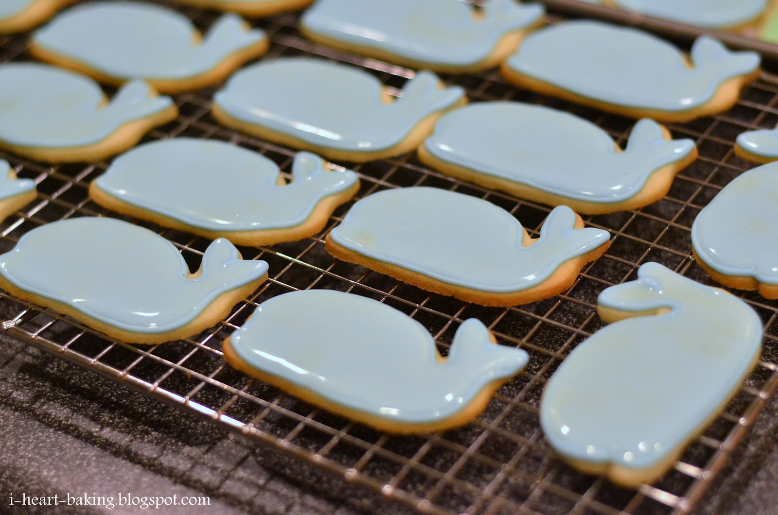 i heart baking!: whale cookies