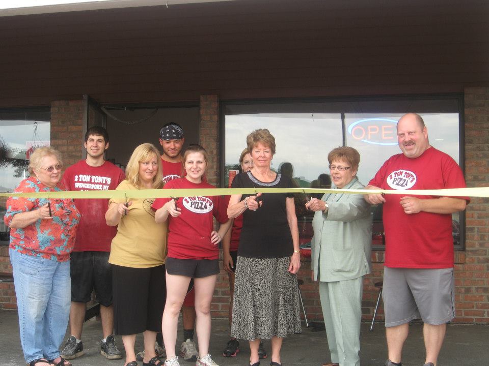 The Rochester NY Pizza Blog: 2 Ton Tony's Pizza Party Photos