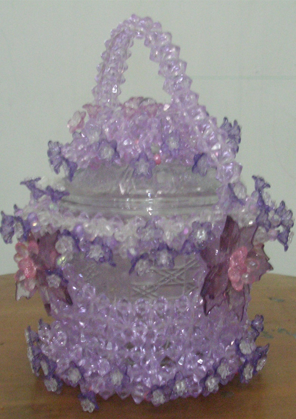 House of Handmade Estercraft 1: Keranjang Manik, Tempat Tissue & kreasi ...