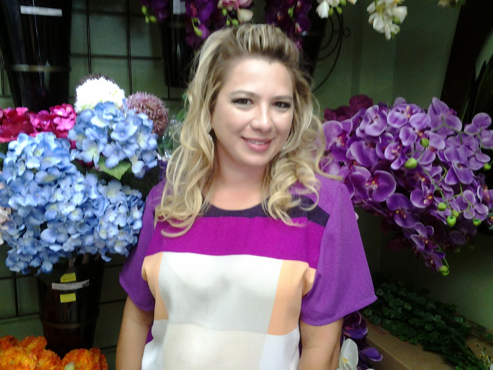 ANTIGO Fuxicos D'Avila: A Poderosa Carla Cardoso