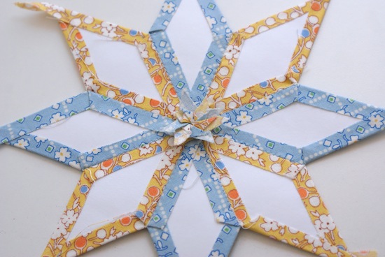 English Paper Piecing Basics: Week 3 // Diamonds; Tutorial & Tips