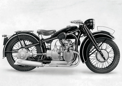 Otomotiv creem: BMW R12.