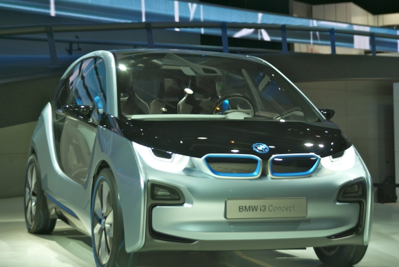 2012 New Car Models: Cool BMW Auto Show 2012