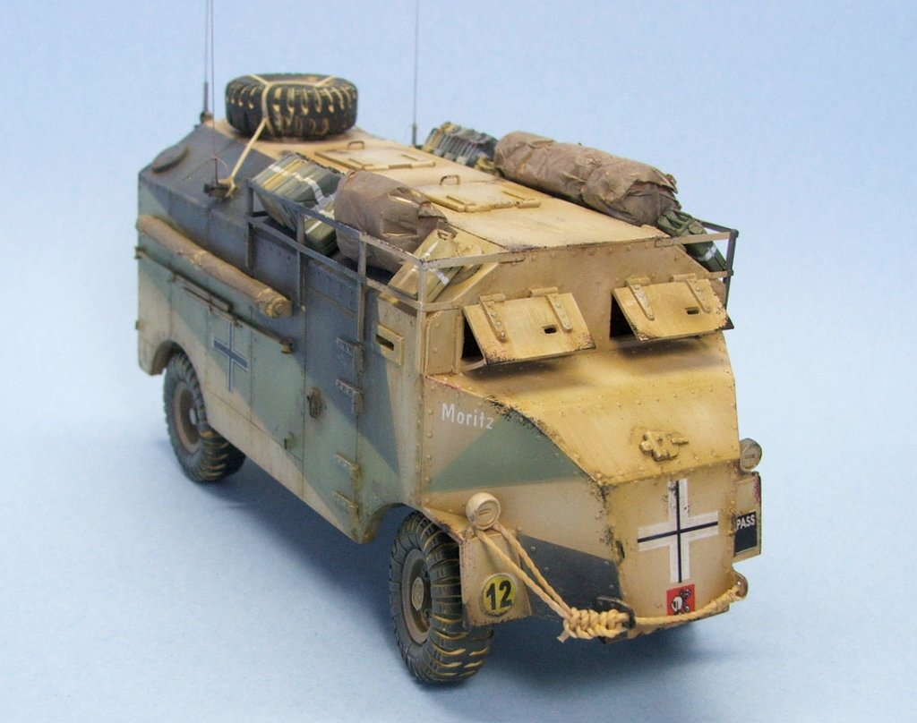 Panzerserra Bunker- Military Scale Models in 1/35 scale: AEC Dorchester ...
