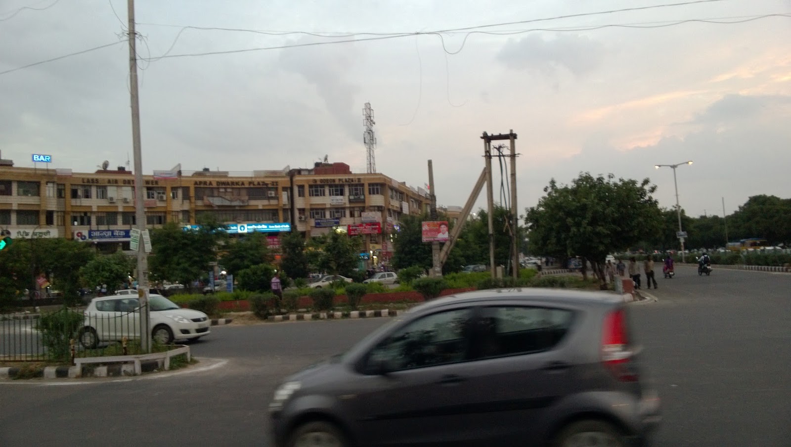 Pictures and Stories: Dwarka, Sector 6 Market, Delhi