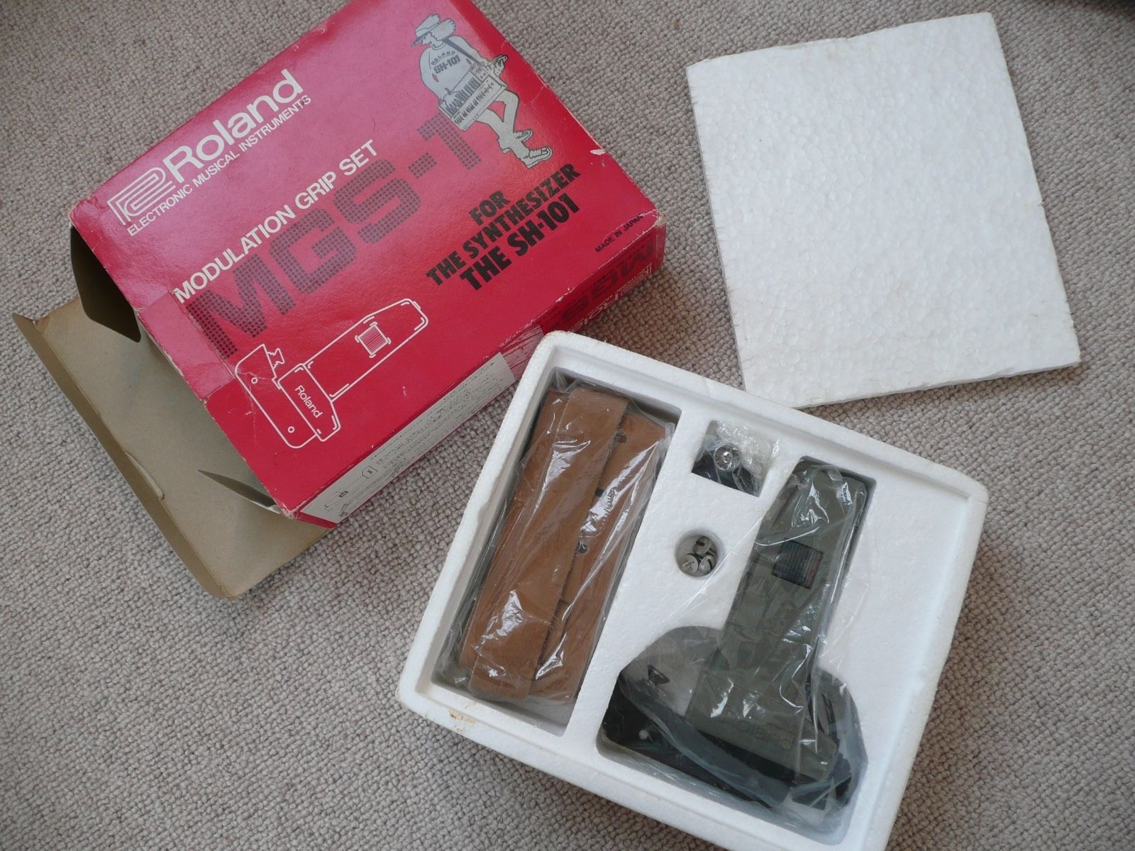 MATRIXSYNTH: ROLAND SH-101 with Original Box & MGS-1 Mod Grip & Strap