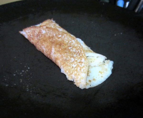 Patishapta | How to make Pati shapta Step By Step Recipe | Indian ...