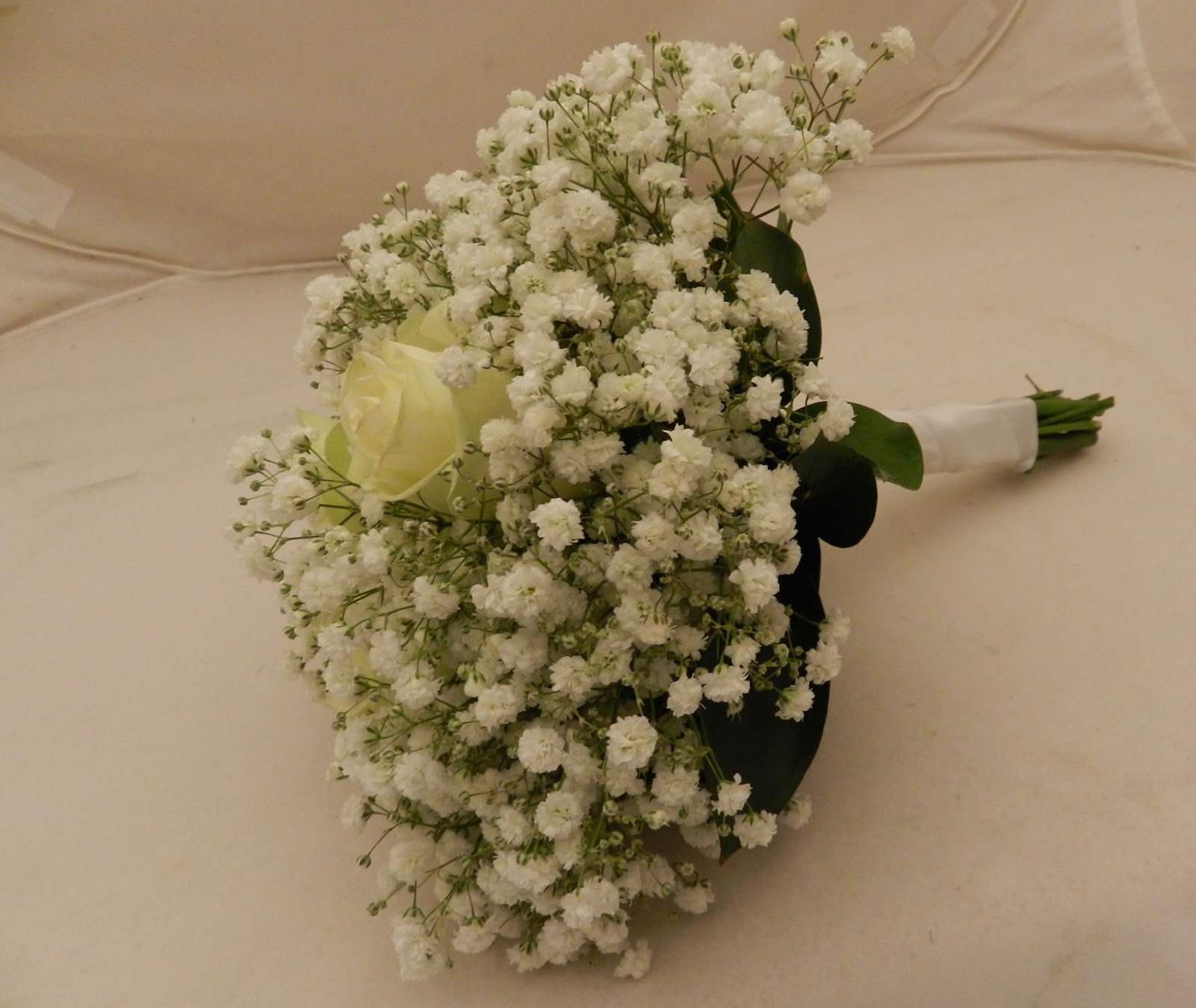 Sandra's Flower Studio.: Ivory roses and gyp wedding flowers