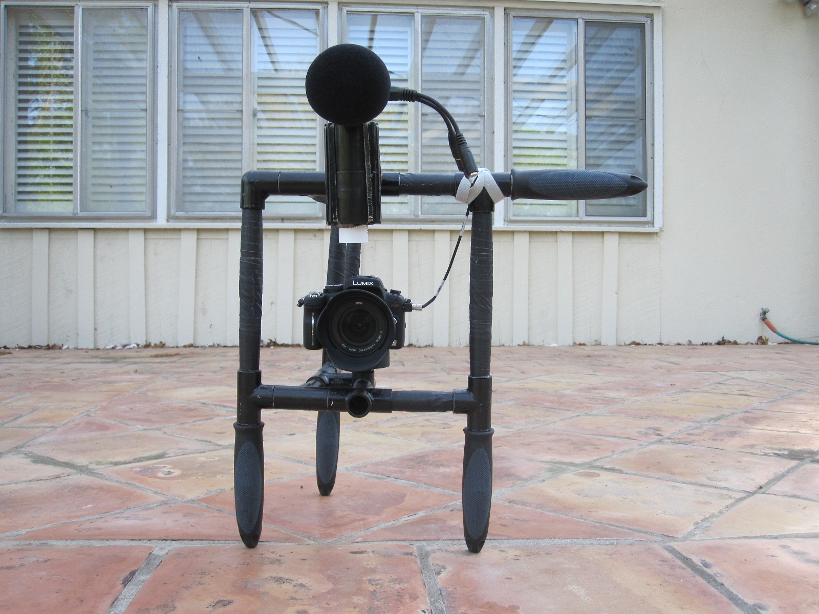 The Frugal Filmmaker: Coop Cooper's PVC Stabilizer Rig