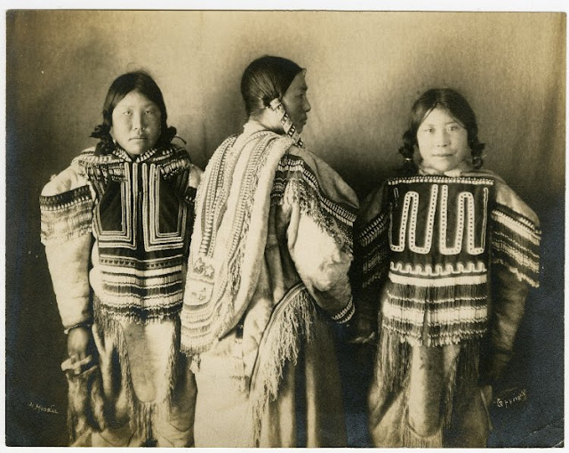 White Wolf : Rare Century-old images of the Inuit people by the country ...