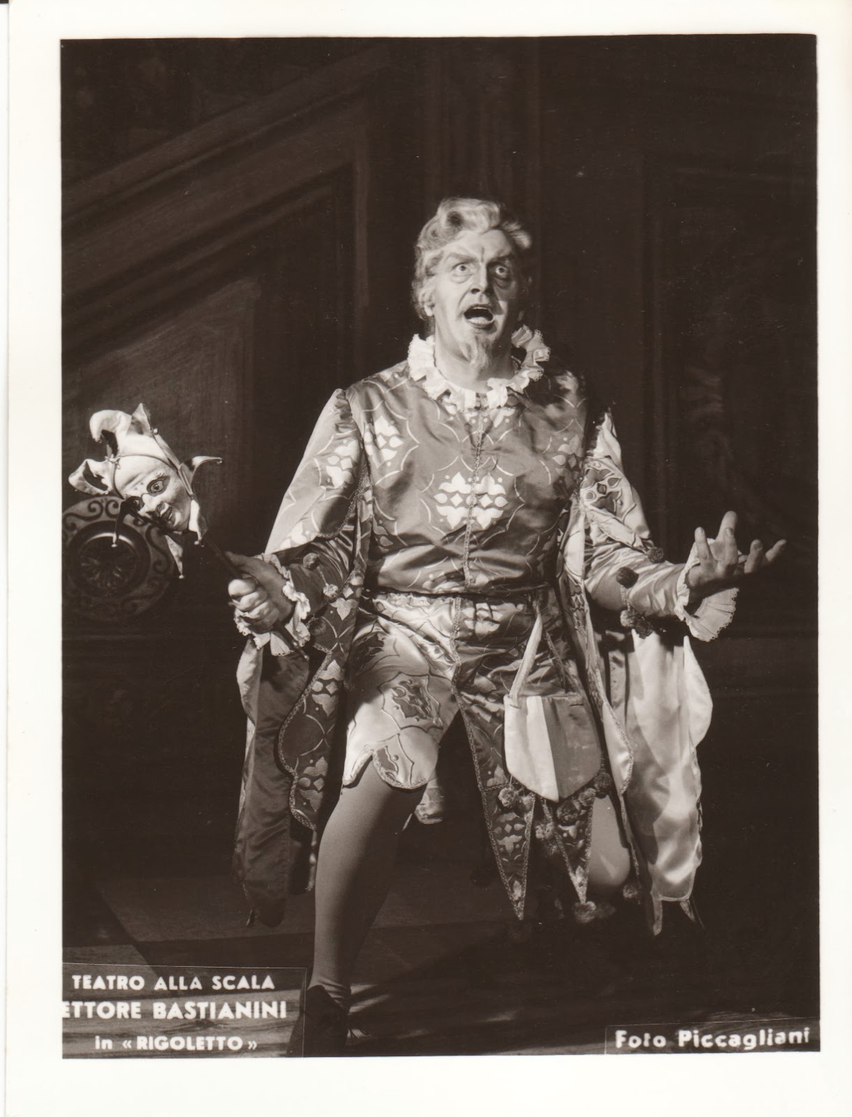 Gr@ttapassere! Il Blog: Ettore... all'Opera!