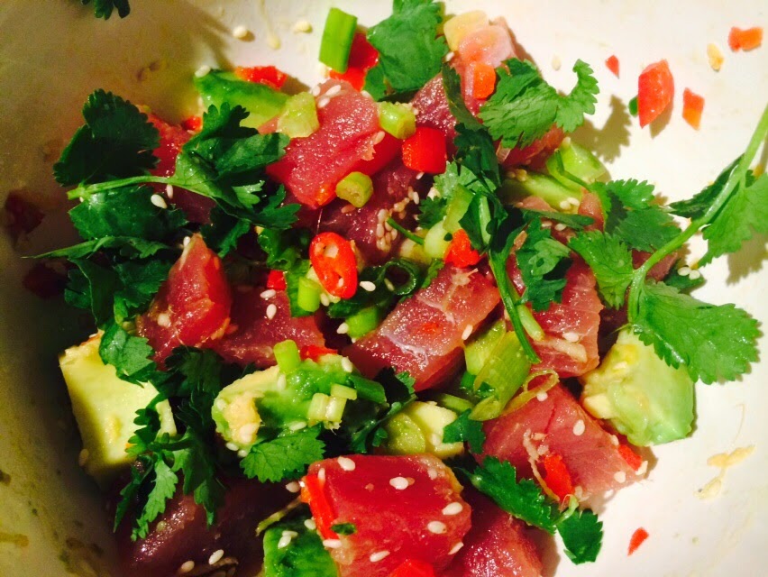 Tuna Poke! Hawaiian sashimi - Raw Rhubarb - Fit Food and Recipes