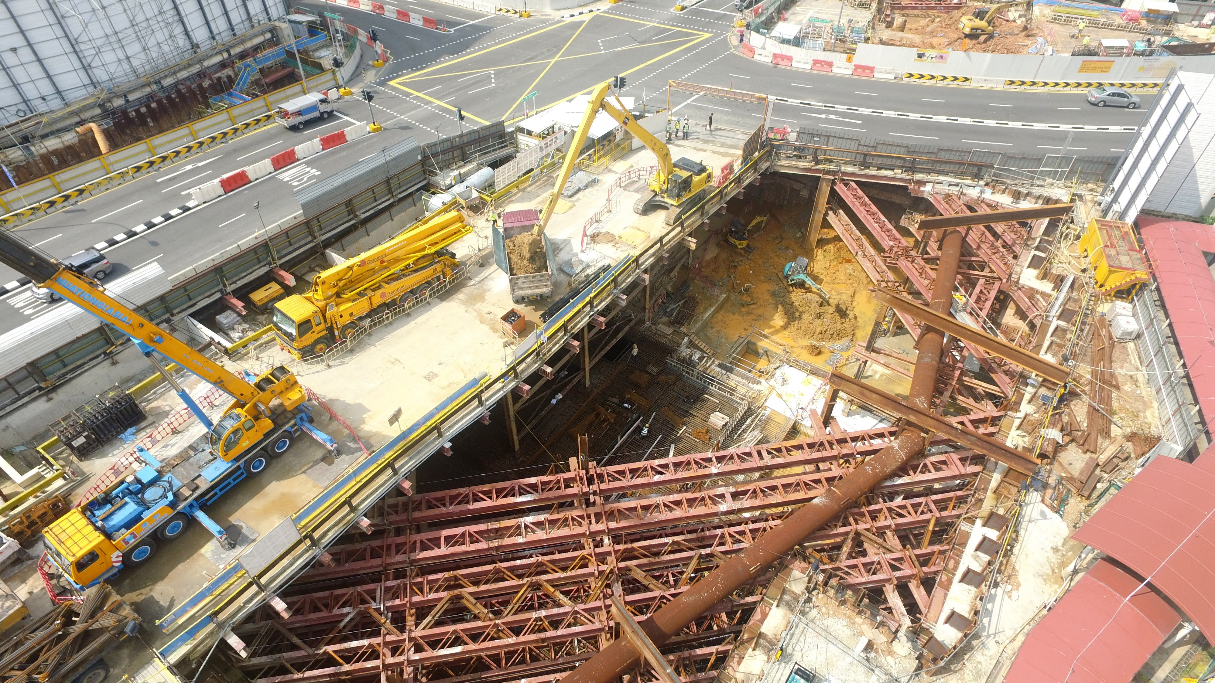 Thomson Line Construction: Mayflower Excavation (III)