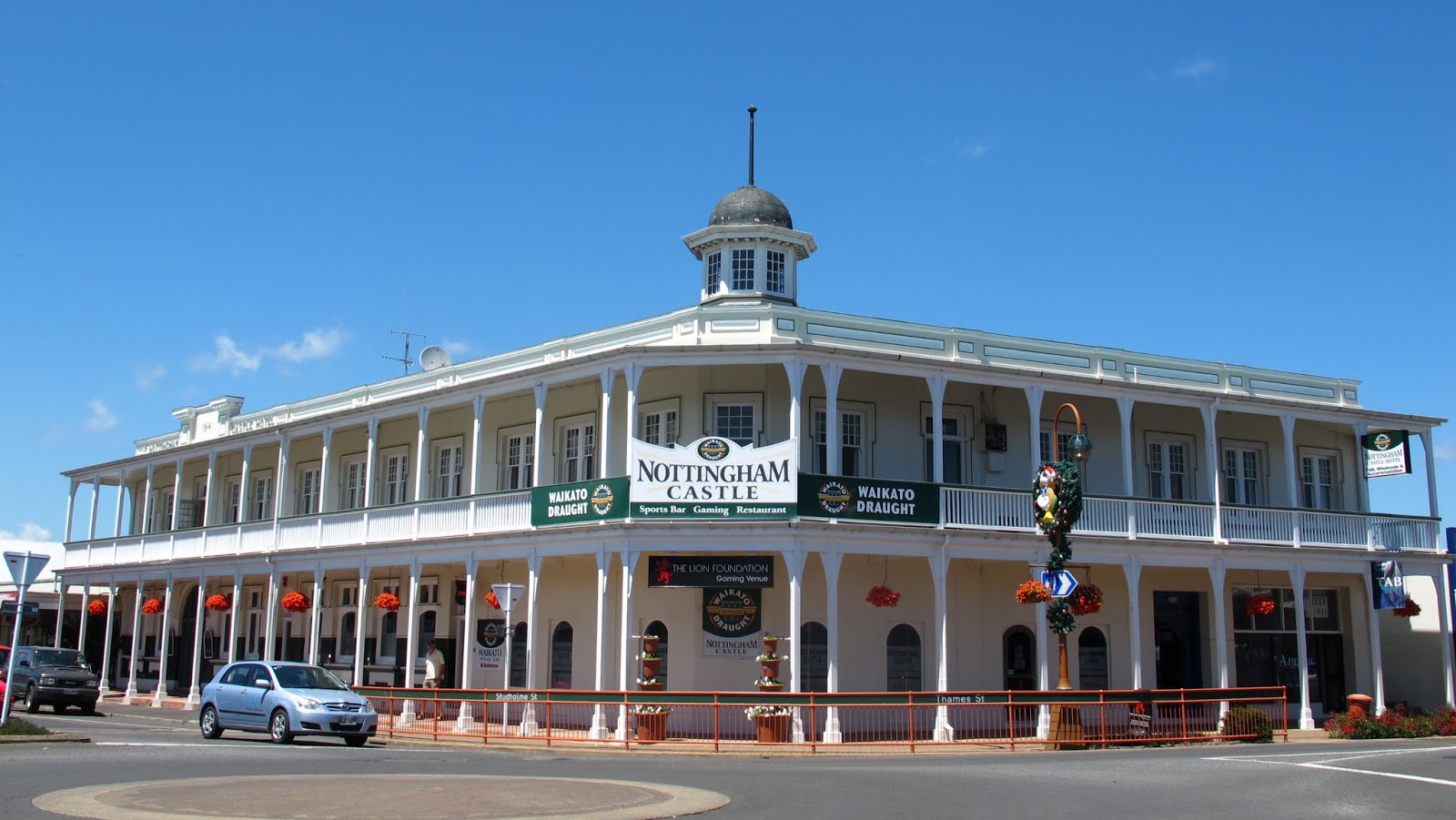 Historic Hotels of New Zealand: Nottingham Castle Hotel - Morrinsville